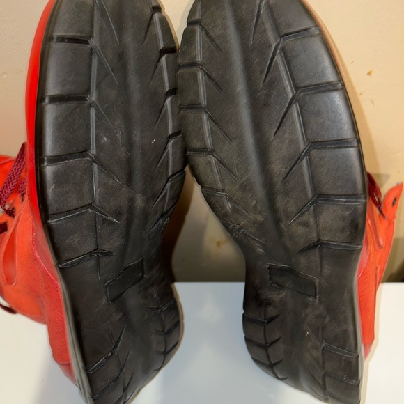 Mauri | Shoes | Mauri Men Red Horn Back Gator Sneakers | Poshmark